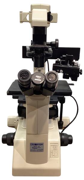 NIKON DIAPHOT-200 Inverted Microscope